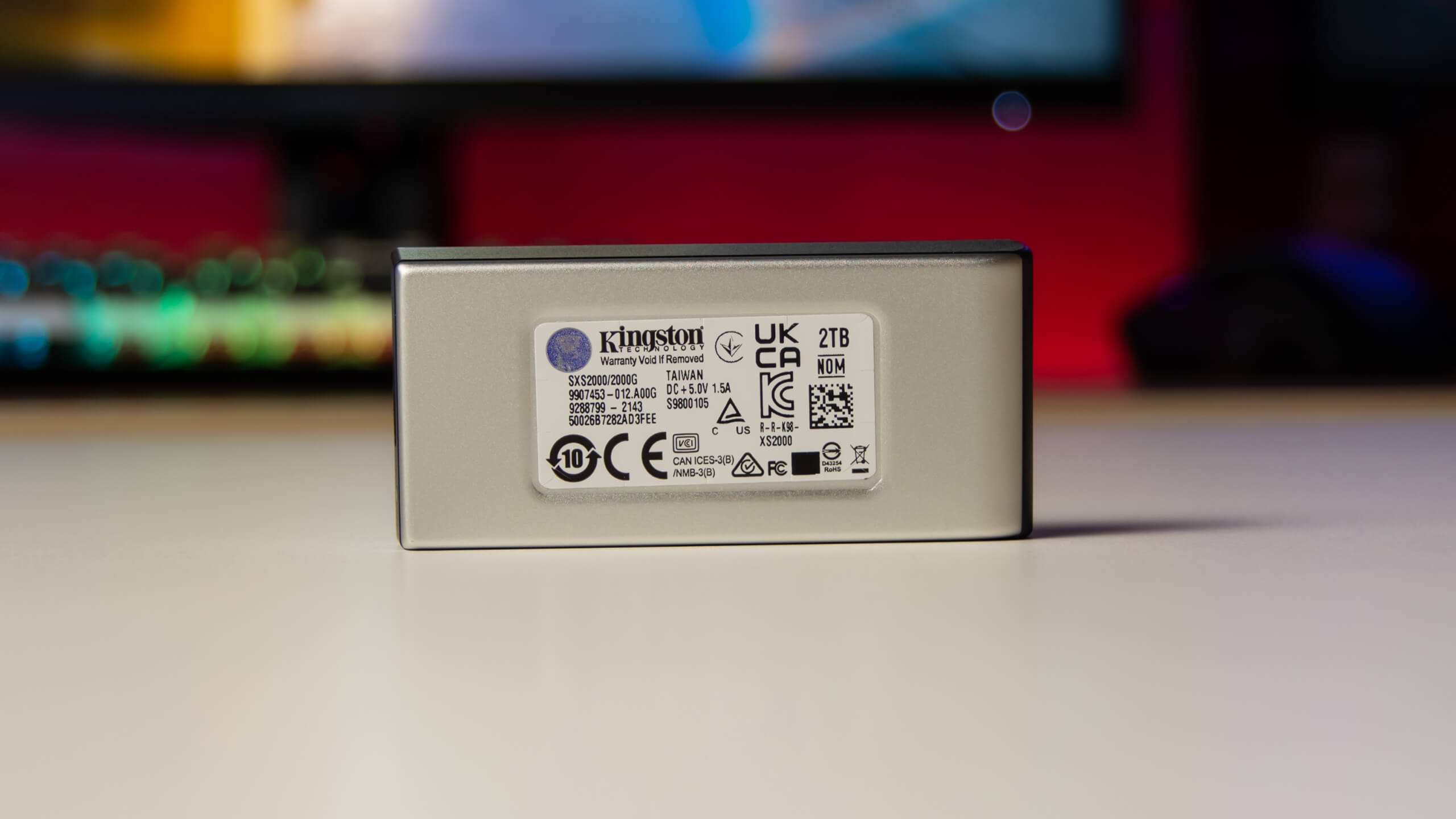 مراجعة أصغر وحدة تخزين Kingston XS2000 External SSD Hardwarefield